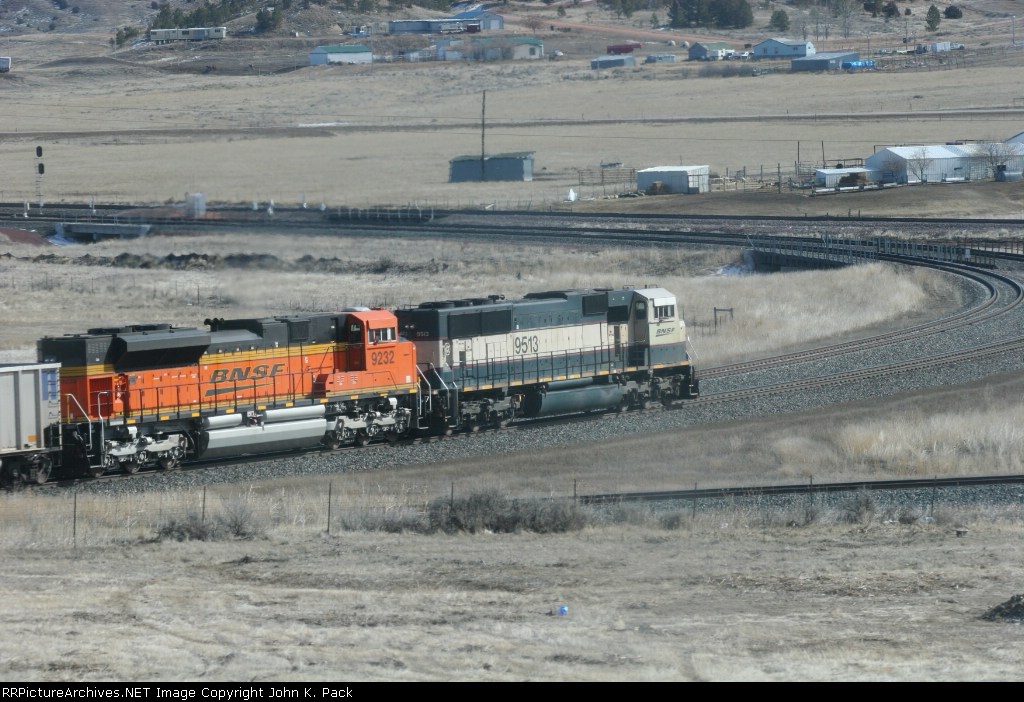 BNSF 9513